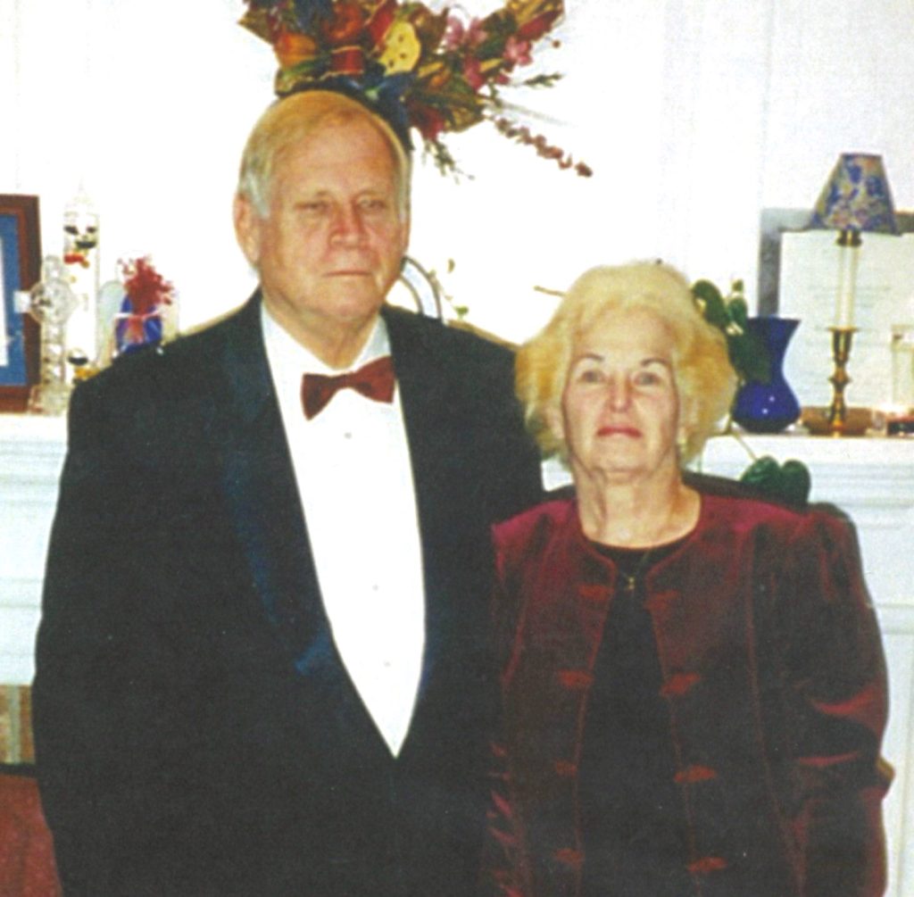 “Faces of Berkeley Springs” photo show final gift to an adopted ...